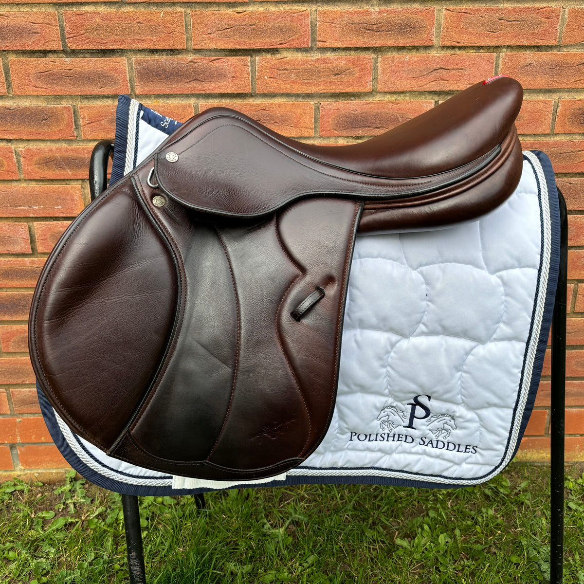 Equipe Synergy Special Jumping Saddle 2017 — Polished Saddles