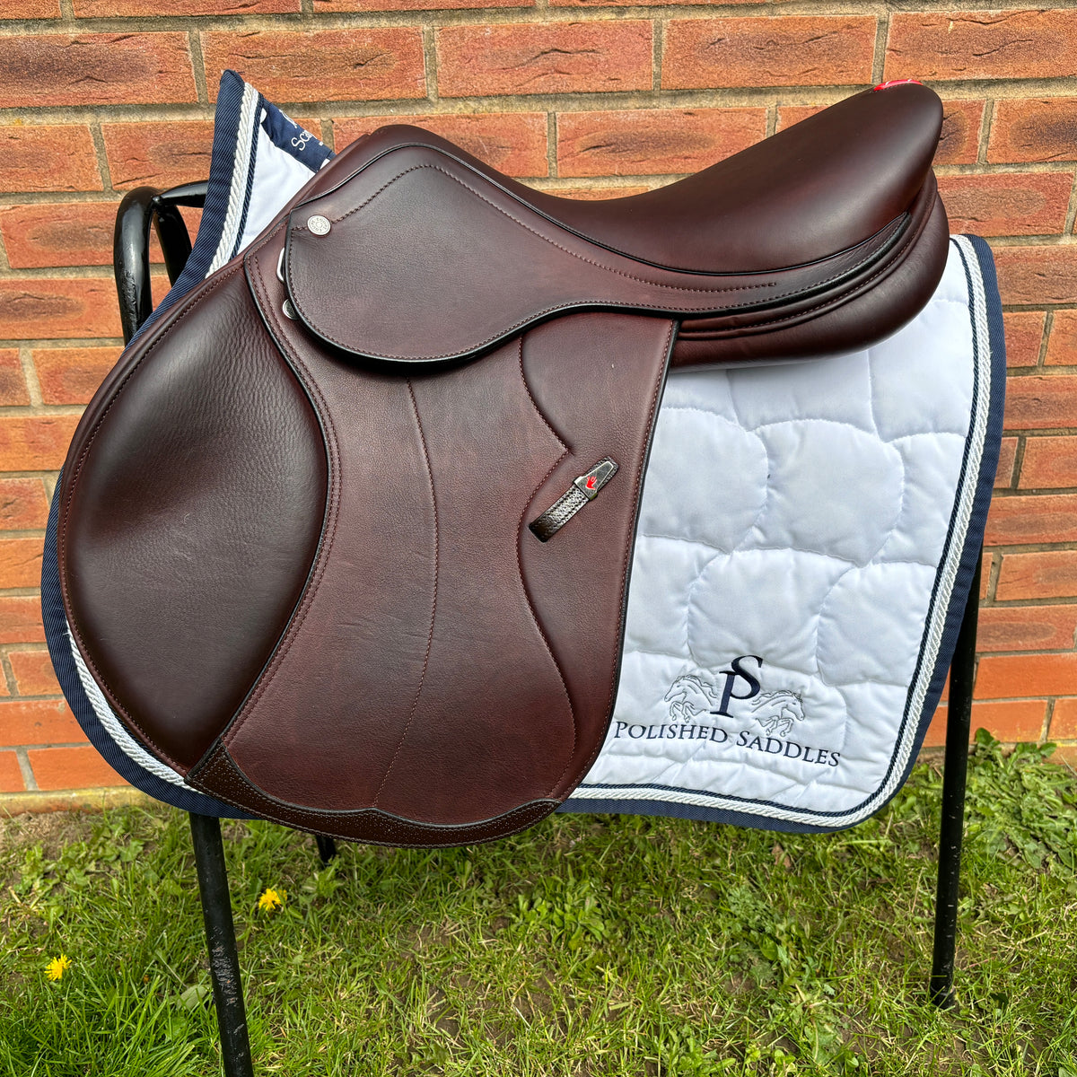 Equipe Synergy Special Jumping Saddle 2021 — Polished Saddles
